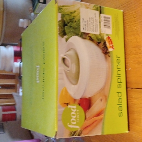 Food Network | Kitchen | Food Network Salad Spinner | Poshmark